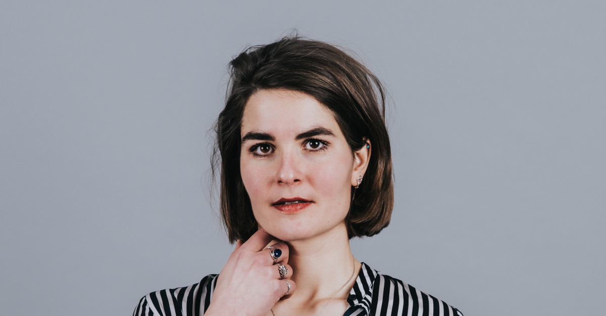 Nikki Dekker • deBuren